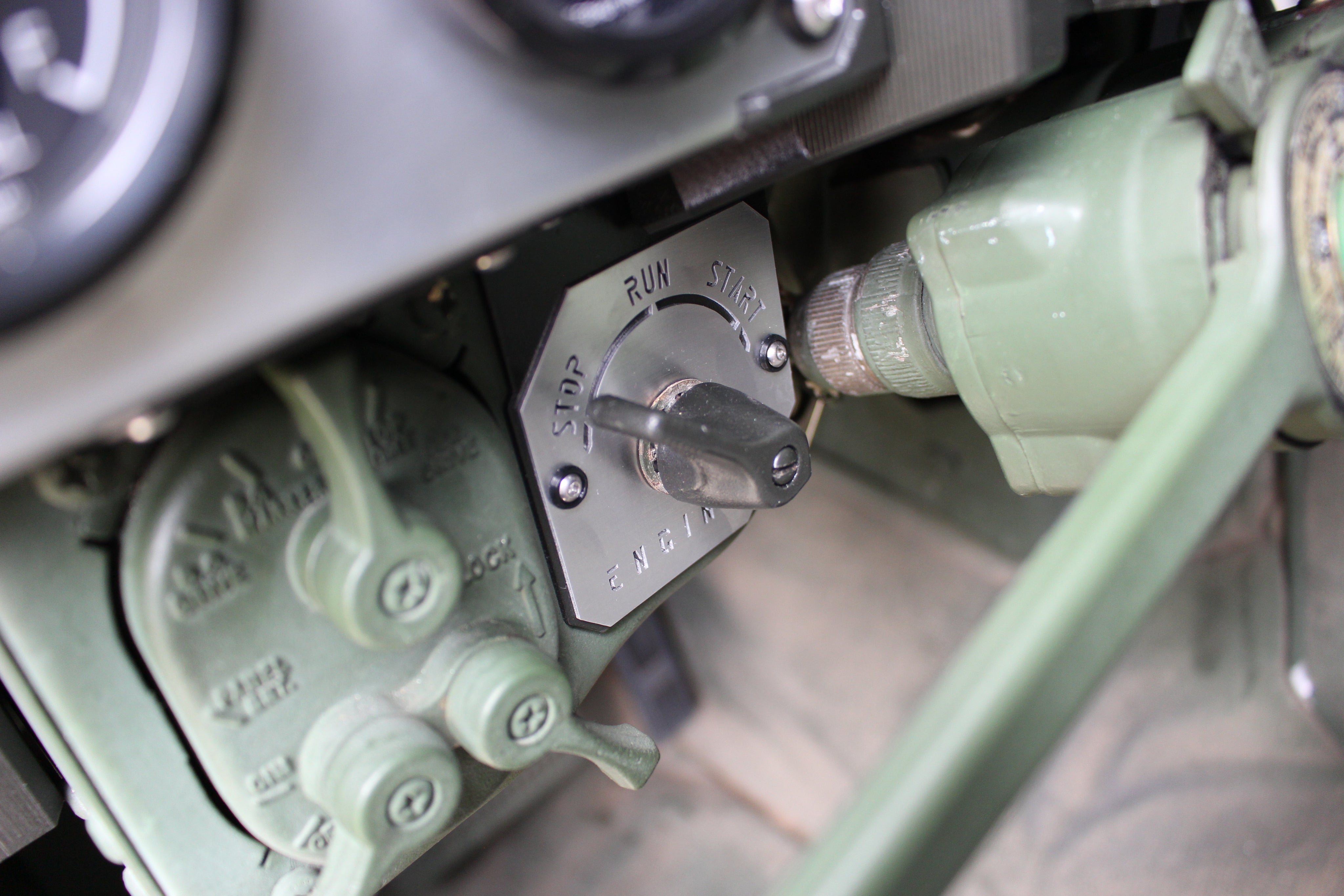 Humvee Center Console, HMMWV interior, Hummer, H1, dog house – American ...